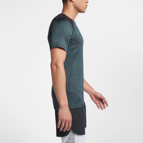 Nike | Shirts | Nike Pro Hypercool Mens Training Gym Top | Poshmark